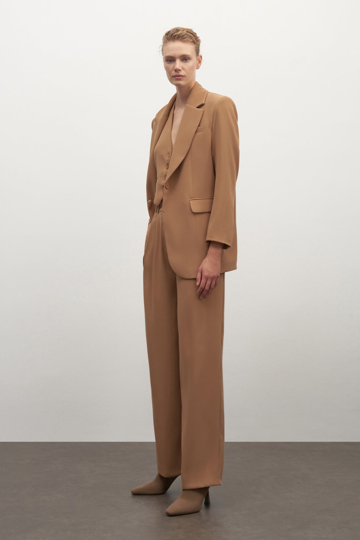 Leonis Special Edition Ceket Yelek Palazzo Pantolon Takım – MathildaStore